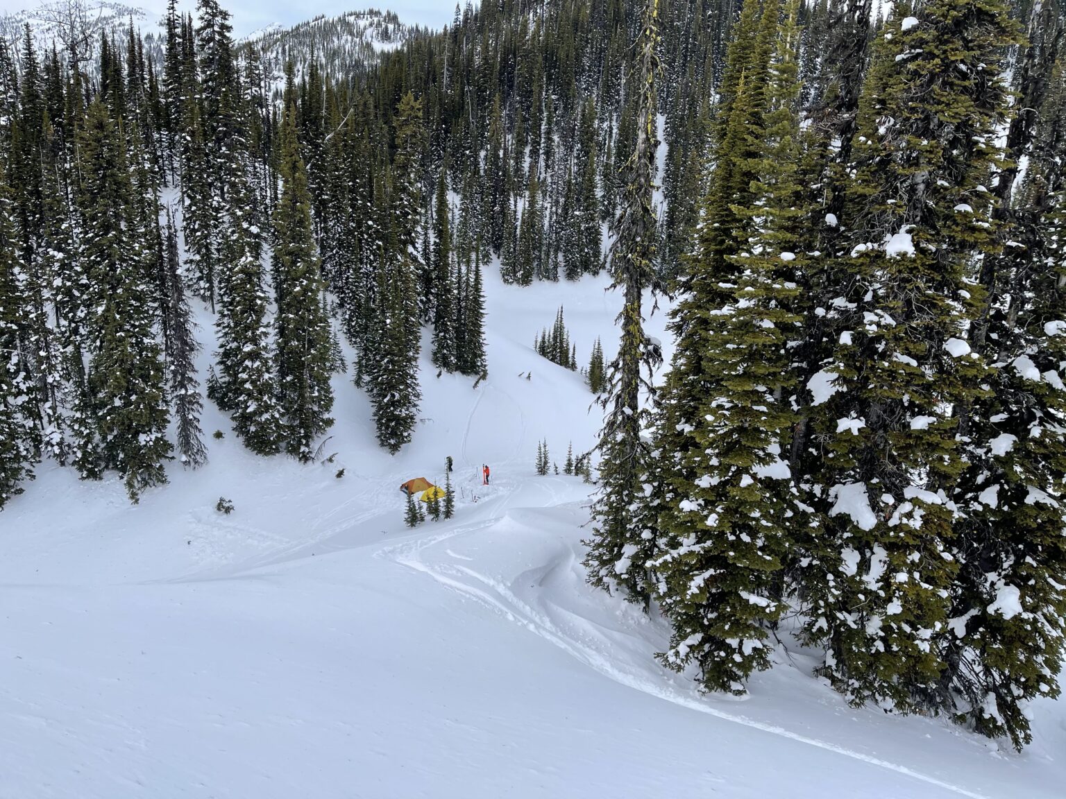 Winter Camping For Ski Touring: Pro-Tips To Better Your Trip - The Uptrack